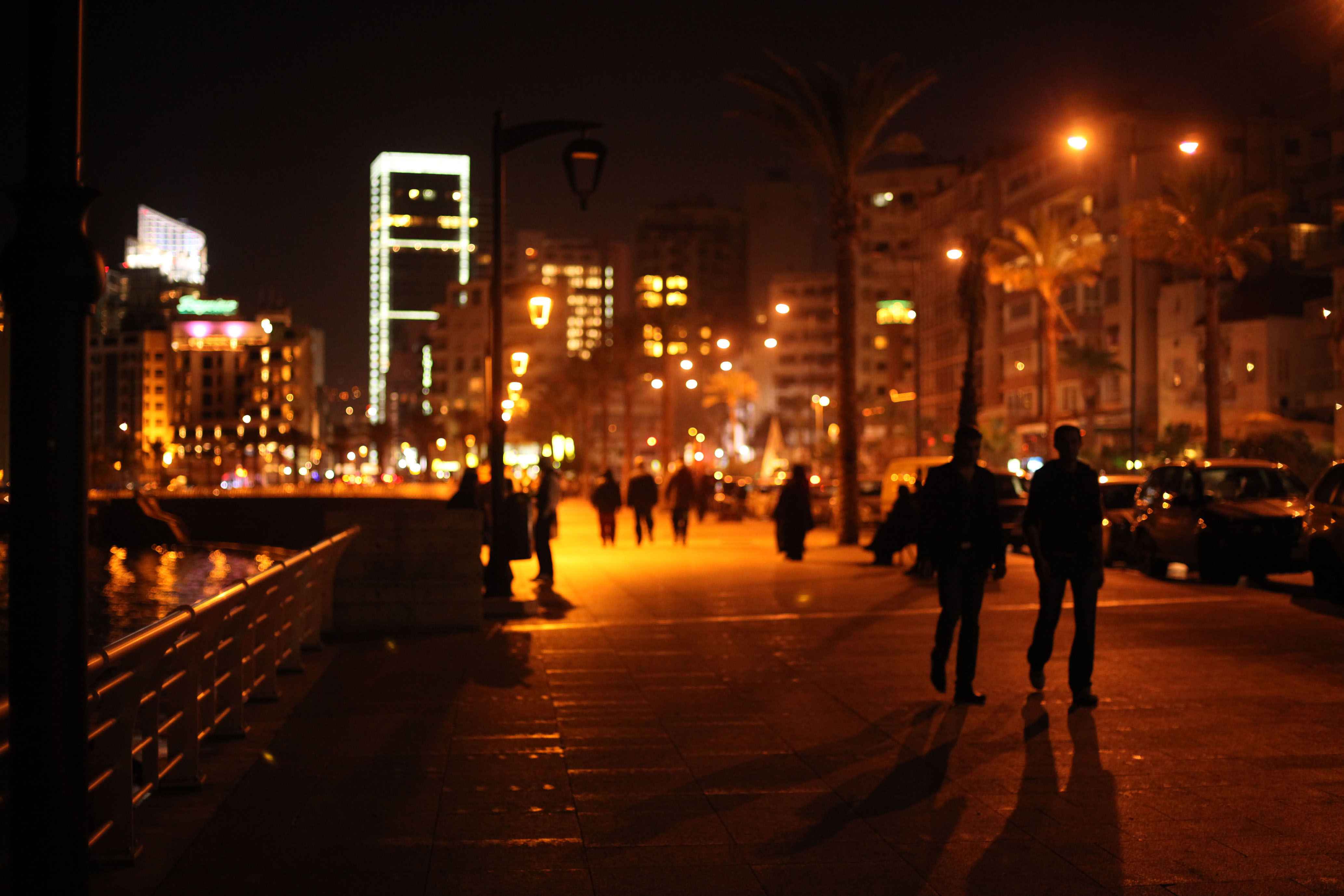 Beirut Corniche at night | Si Mitchell – Words l Film l Pictures